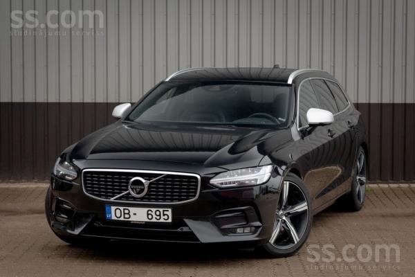 Black Volvo V90 2019 in Talsi, with an engine capacity of 2.00 L and mileage of 308 thousand km for 14950 €, photo 3 on AUTOMOTO.COM.LV