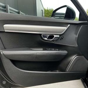 Melns Volvo V90 2019 Viļņa, ar dzinēja tilpumu 1.99 L un nobraukumu 500 tūkst. km par 8300 €, foto 12 vietnē AUTOMOTO.COM.LV