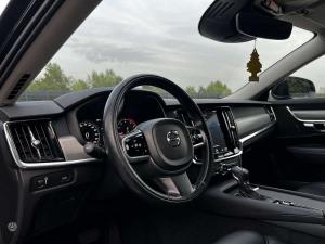 Melns Volvo V90 2019 Viļņa, ar dzinēja tilpumu 1.99 L un nobraukumu 500 tūkst. km par 8300 €, foto 19 vietnē AUTOMOTO.COM.LV