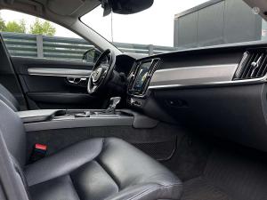 Melns Volvo V90 2019 Viļņa, ar dzinēja tilpumu 1.99 L un nobraukumu 500 tūkst. km par 8300 €, foto 28 vietnē AUTOMOTO.COM.LV