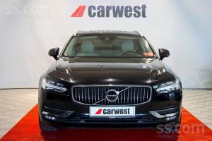 Black Volvo V90 2019 in Riga, with an engine capacity of 2.00 L and mileage of 206 thousand km for 21900 €, photo 3 on AUTOMOTO.COM.LV