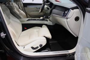 Black Volvo V90 2019 in Riga, with an engine capacity of 2.00 L and mileage of 206 thousand km for 21900 €, photo 24 on AUTOMOTO.COM.LV