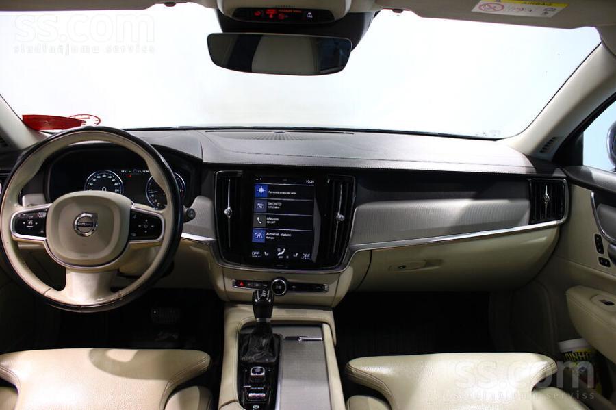 Black Volvo V90 2019 in Riga, with an engine capacity of 2.00 L and mileage of 206 thousand km for 21900 €, photo 29 on AUTOMOTO.COM.LV