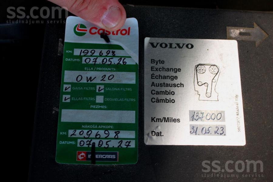 Black Volvo V90 2019 in Riga, with an engine capacity of 2.00 L and mileage of 206 thousand km for 21900 €, photo 35 on AUTOMOTO.COM.LV