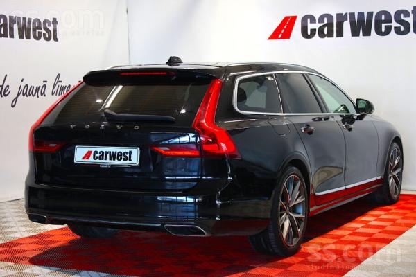 Melns Volvo V90 2019 Rīga, ar dzinēja tilpumu 2.00 L un nobraukumu 206 tūkst. km par 21900 €, foto 4 vietnē AUTOMOTO.COM.LV