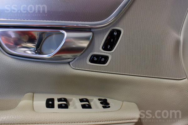 Melns Volvo V90 2019 Rīga, ar dzinēja tilpumu 2.00 L un nobraukumu 206 tūkst. km par 21900 €, foto 9 vietnē AUTOMOTO.COM.LV
