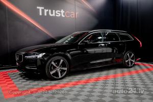 Black Volvo V90 2019 in Parnu, with an engine capacity of 2.00 L and mileage of 175 thousand km for 17990 €, photo  on AUTOMOTO.COM.LV