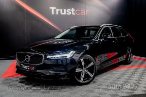 Black Volvo V90 2019 in Parnu, with an engine capacity of 2.00 L and mileage of 175 thousand km for 17990 €, photo 3 on AUTOMOTO.COM.LV