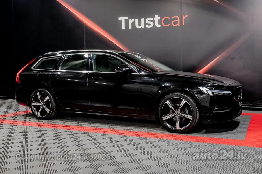 Black Volvo V90 2019 in Parnu, with an engine capacity of 2.00 L and mileage of 175 thousand km for 17990 €, photo 10 on AUTOMOTO.COM.LV