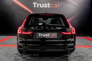 Black Volvo V90 2019 in Parnu, with an engine capacity of 2.00 L and mileage of 175 thousand km for 17990 €, photo 11 on AUTOMOTO.COM.LV