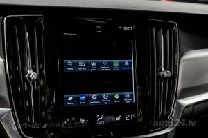 Black Volvo V90 2019 in Parnu, with an engine capacity of 2.00 L and mileage of 175 thousand km for 17990 €, photo 27 on AUTOMOTO.COM.LV