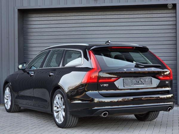 Melns Volvo V90 2019 Kauņa, ar dzinēja tilpumu 2.00 L un nobraukumu 270 tūkst. km par 15999 €, foto 2 vietnē AUTOMOTO.COM.LV