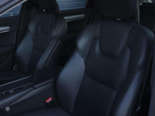 Melns Volvo V90 2019 Kauņa, ar dzinēja tilpumu 2.00 L un nobraukumu 270 tūkst. km par 15999 €, foto 9 vietnē AUTOMOTO.COM.LV