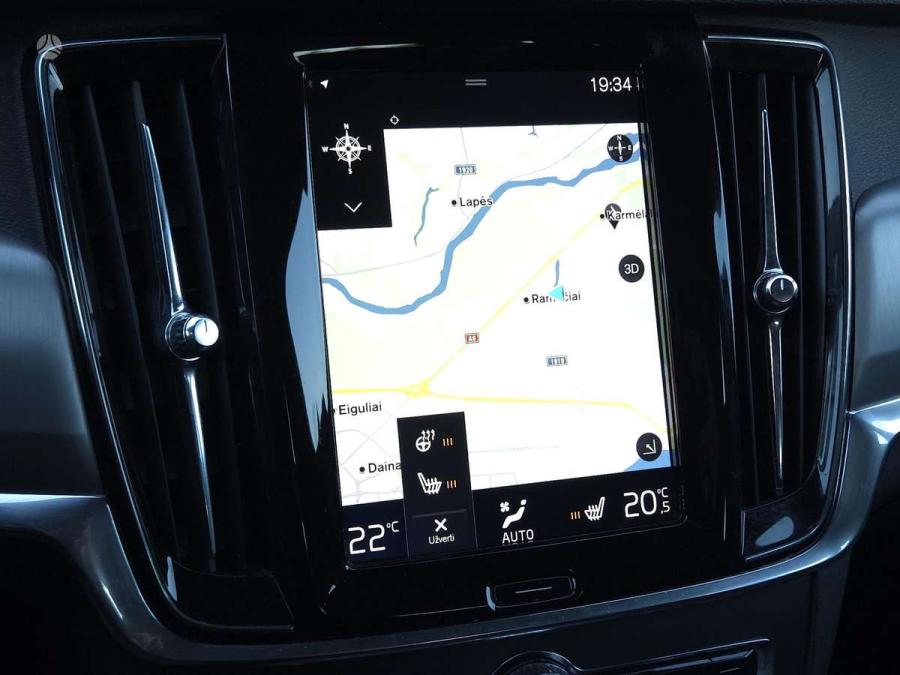Black Volvo V90 2019 in Kaunas, with an engine capacity of 2.00 L and mileage of 270 thousand km for 15999 €, photo 20 on AUTOMOTO.COM.LV
