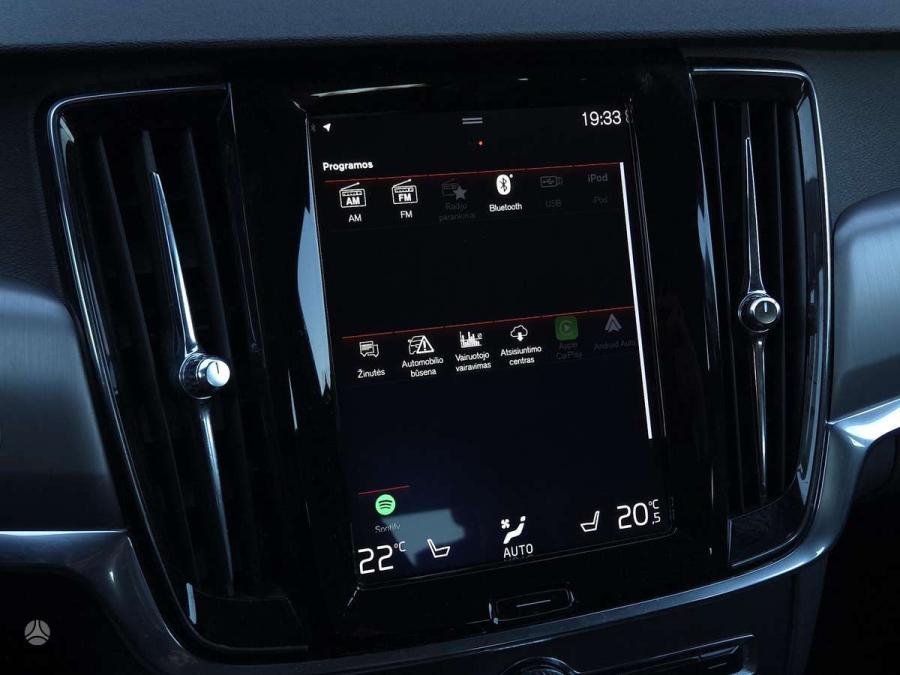Black Volvo V90 2019 in Kaunas, with an engine capacity of 2.00 L and mileage of 270 thousand km for 15999 €, photo 22 on AUTOMOTO.COM.LV