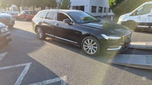 Black Volvo V90 2019 in Marijampole, with an engine capacity of 1.97 L and mileage of 257 thousand km for 8700 €, photo 8 on AUTOMOTO.COM.LV