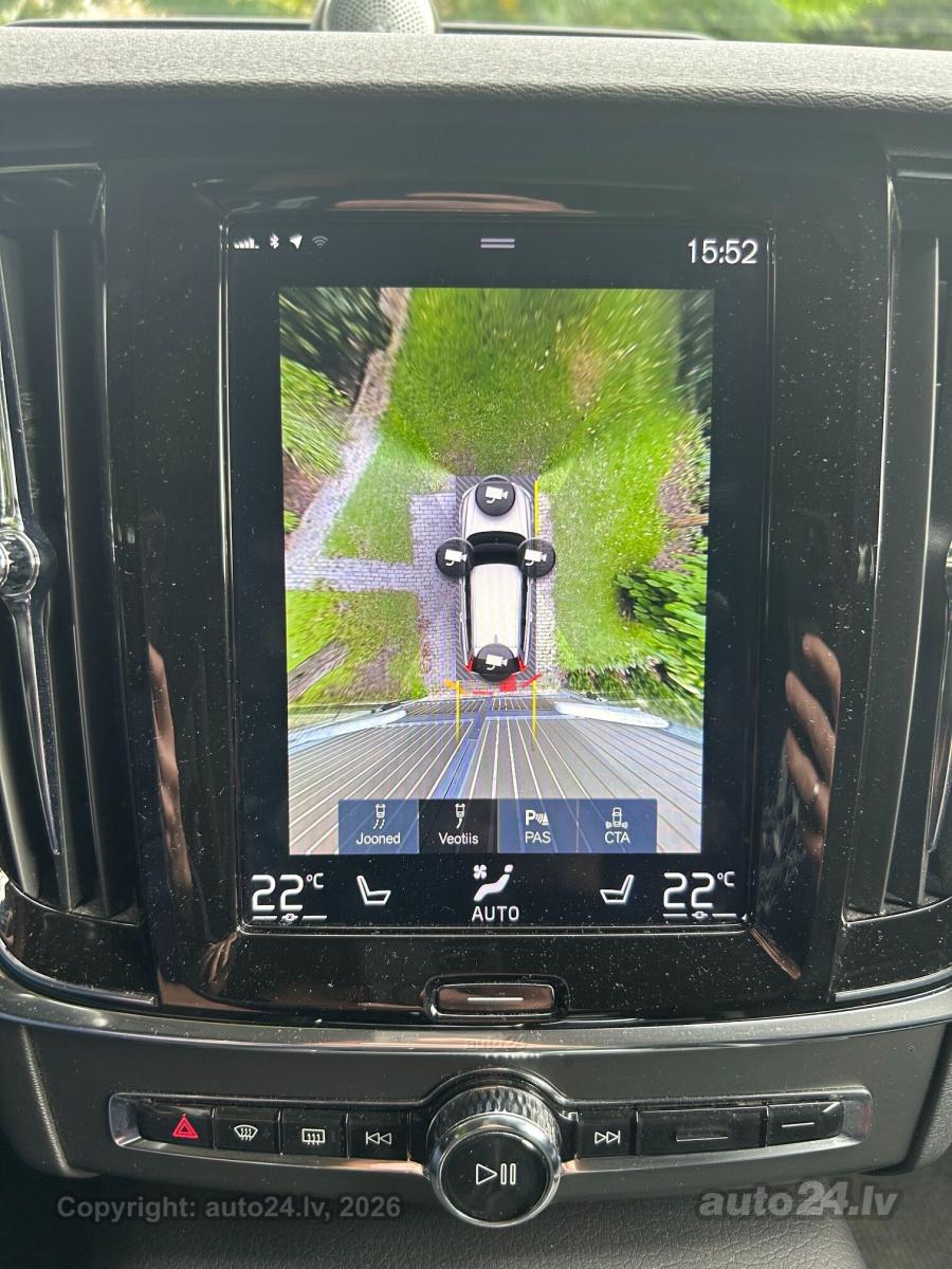 Black Volvo V90 2019 in Tallinn, with an engine capacity of 2.00 L and mileage of 158 thousand km for 27500 €, photo 7 on AUTOMOTO.COM.LV