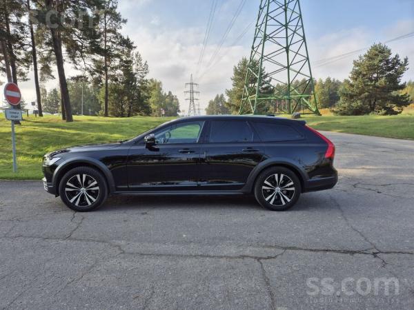 Melns Volvo V90 2019 Rīga, ar dzinēja tilpumu 2.00 L un nobraukumu 254 tūkst. km par 19500 €, foto 6 vietnē AUTOMOTO.COM.LV