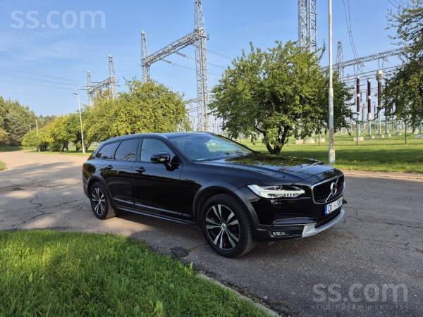 Melns Volvo V90 2019 Rīga, ar dzinēja tilpumu 2.00 L un nobraukumu 254 tūkst. km par 19500 €, foto 7 vietnē AUTOMOTO.COM.LV