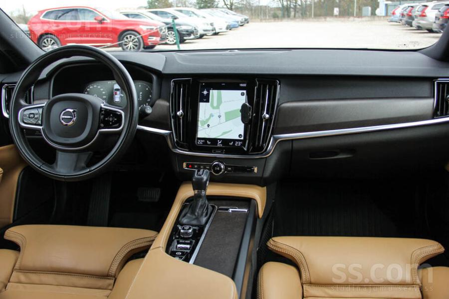 Melns Volvo V90 2020 Tukums, ar dzinēja tilpumu 2.00 L un nobraukumu 239 tūkst. km par 100 €, foto 10 vietnē AUTOMOTO.COM.LV