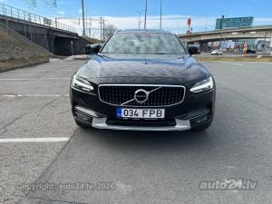 Black Volvo V90 2020 in Tallinn, with an engine capacity of 2.00 L and mileage of 193 thousand km for 27500 €, photo 2 on AUTOMOTO.COM.LV