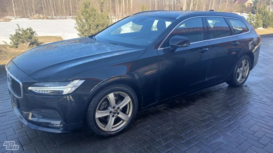 Melns Volvo V90 2020 Viļņa, ar dzinēja tilpumu 2.00 L un nobraukumu 395 tūkst. km par 9450 €, foto 11 vietnē AUTOMOTO.COM.LV