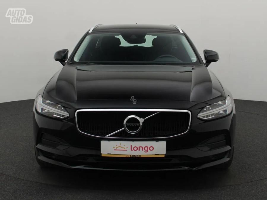 Melns Volvo V90 2020 Viļņa, ar dzinēja tilpumu 2.00 L un nobraukumu 143 tūkst. km par 20299 €, foto 4 vietnē AUTOMOTO.COM.LV
