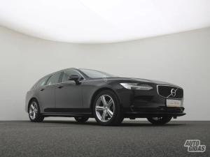Melns Volvo V90 2020 Viļņa, ar dzinēja tilpumu 2.00 L un nobraukumu 143 tūkst. km par 20299 €, foto 12 vietnē AUTOMOTO.COM.LV