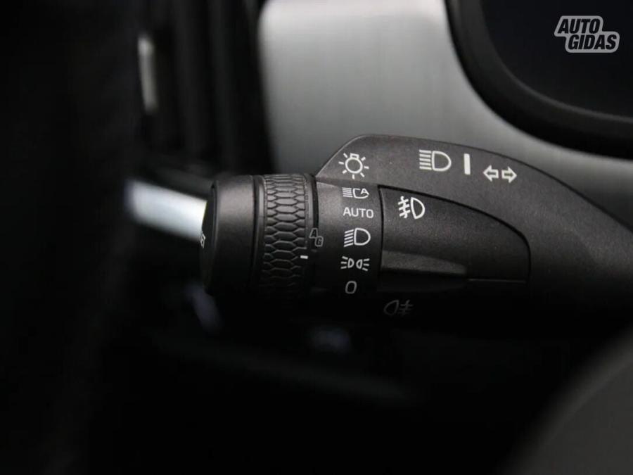 Melns Volvo V90 2020 Viļņa, ar dzinēja tilpumu 2.00 L un nobraukumu 143 tūkst. km par 20299 €, foto 28 vietnē AUTOMOTO.COM.LV