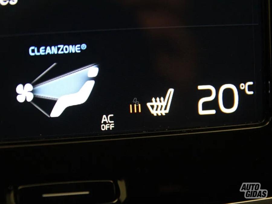 Melns Volvo V90 2020 Viļņa, ar dzinēja tilpumu 2.00 L un nobraukumu 143 tūkst. km par 20299 €, foto 31 vietnē AUTOMOTO.COM.LV