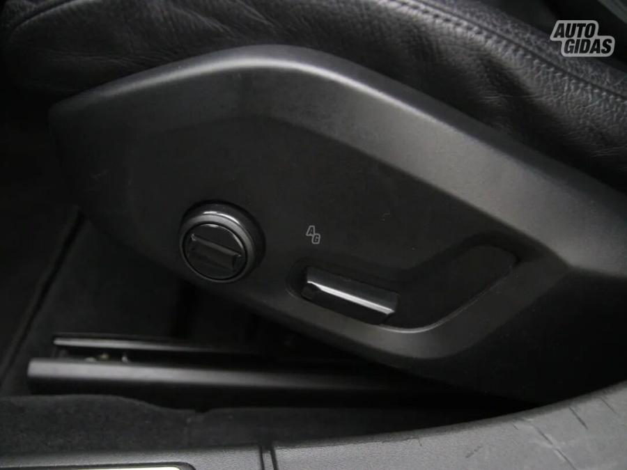 Melns Volvo V90 2020 Viļņa, ar dzinēja tilpumu 2.00 L un nobraukumu 143 tūkst. km par 20299 €, foto 33 vietnē AUTOMOTO.COM.LV