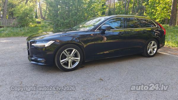 Black Volvo V90 2020 in Rakvere, with an engine capacity of 2.00 L and mileage of 165 thousand km for 23000 €, photo 3 on AUTOMOTO.COM.LV