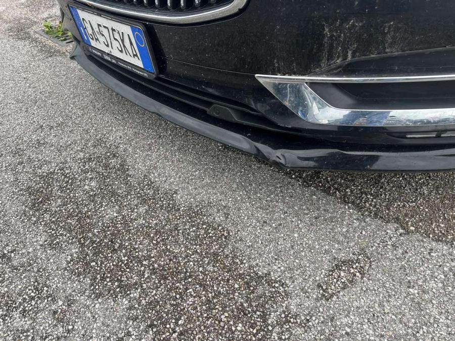 Melns Volvo V90 2020 Panevēža, ar dzinēja tilpumu 1.97 L un nobraukumu 211 tūkst. km par 15500 €, foto 3 vietnē AUTOMOTO.COM.LV
