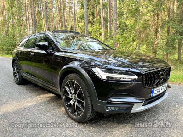 Melns Volvo V90 2020 Tartu, ar dzinēja tilpumu 2.00 L un nobraukumu 195 tūkst. km par 26600 €, foto 3 vietnē AUTOMOTO.COM.LV