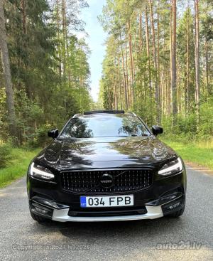 Black Volvo V90 2020 in Tartu, with an engine capacity of 2.00 L and mileage of 195 thousand km for 26600 €, photo  on AUTOMOTO.COM.LV
