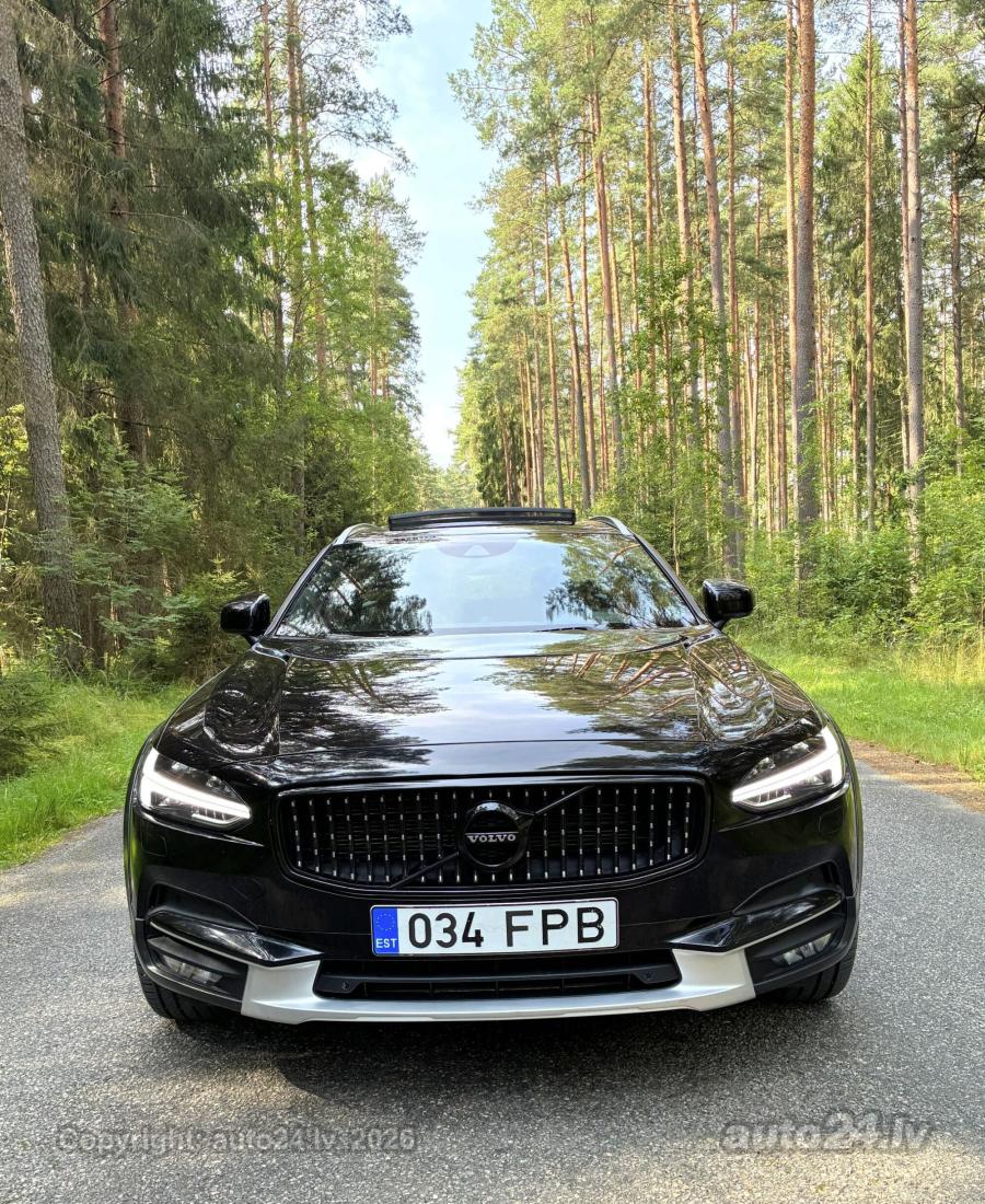 Melns Volvo V90 2020 Tartu, ar dzinēja tilpumu 2.00 L un nobraukumu 195 tūkst. km par 26600 €, foto 1 vietnē AUTOMOTO.COM.LV