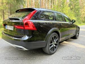 Melns Volvo V90 2020 Tartu, ar dzinēja tilpumu 2.00 L un nobraukumu 195 tūkst. km par 26600 €, foto 8 vietnē AUTOMOTO.COM.LV