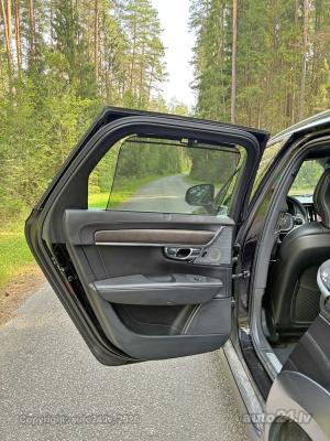 Melns Volvo V90 2020 Tartu, ar dzinēja tilpumu 2.00 L un nobraukumu 195 tūkst. km par 26600 €, foto 14 vietnē AUTOMOTO.COM.LV