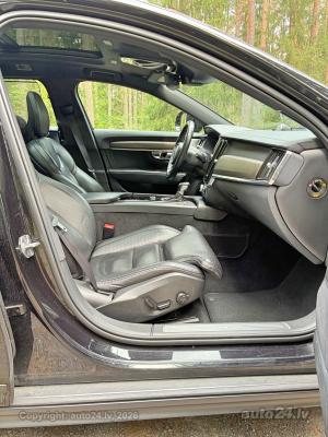 Melns Volvo V90 2020 Tartu, ar dzinēja tilpumu 2.00 L un nobraukumu 195 tūkst. km par 26600 €, foto 22 vietnē AUTOMOTO.COM.LV