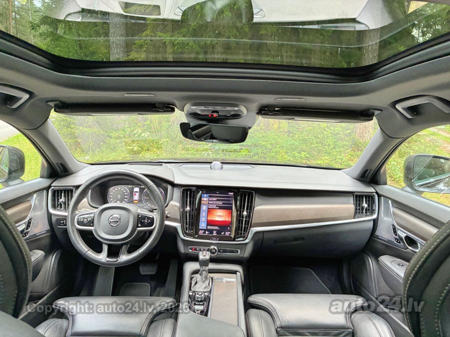 Melns Volvo V90 2020 Tartu, ar dzinēja tilpumu 2.00 L un nobraukumu 195 tūkst. km par 26600 €, foto 23 vietnē AUTOMOTO.COM.LV