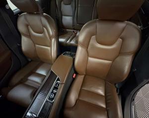 Melns Volvo V90 2020 Marijampole, ar dzinēja tilpumu 1.97 L un nobraukumu 343 tūkst. km par 14650 €, foto 12 vietnē AUTOMOTO.COM.LV