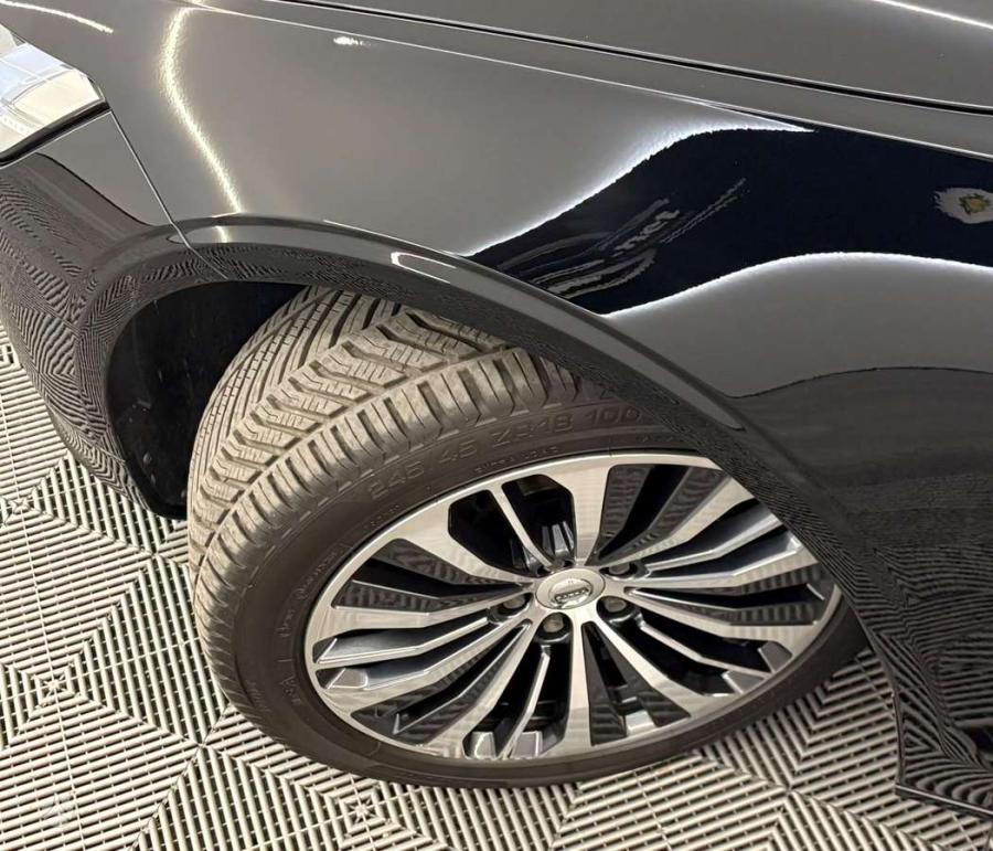 Melns Volvo V90 2020 Marijampole, ar dzinēja tilpumu 1.97 L un nobraukumu 343 tūkst. km par 14650 €, foto 13 vietnē AUTOMOTO.COM.LV