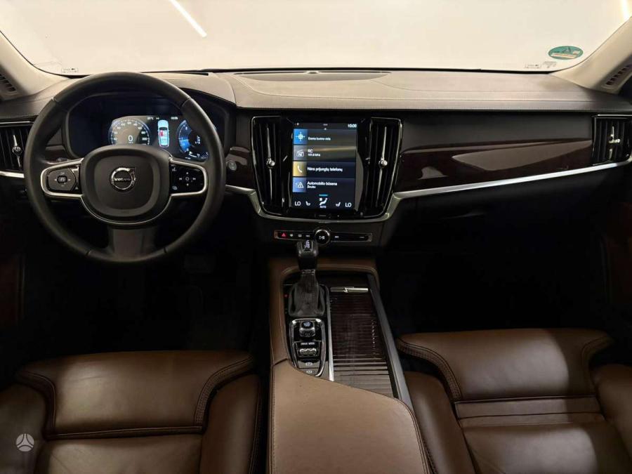 Melns Volvo V90 2020 Marijampole, ar dzinēja tilpumu 1.97 L un nobraukumu 343 tūkst. km par 14650 €, foto 32 vietnē AUTOMOTO.COM.LV