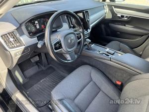 Black Volvo V90 2020 in Tallinn, with an engine capacity of 2.00 L and mileage of 168 thousand km for 23495 €, photo 11 on AUTOMOTO.COM.LV