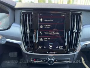 Black Volvo V90 2020 in Tallinn, with an engine capacity of 2.00 L and mileage of 168 thousand km for 23495 €, photo 22 on AUTOMOTO.COM.LV