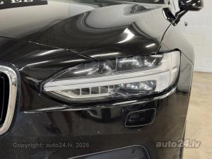 Melns Volvo V90 2020 Tallina, ar dzinēja tilpumu 2.00 L un nobraukumu 168 tūkst. km par 22995 €, foto 26 vietnē AUTOMOTO.COM.LV