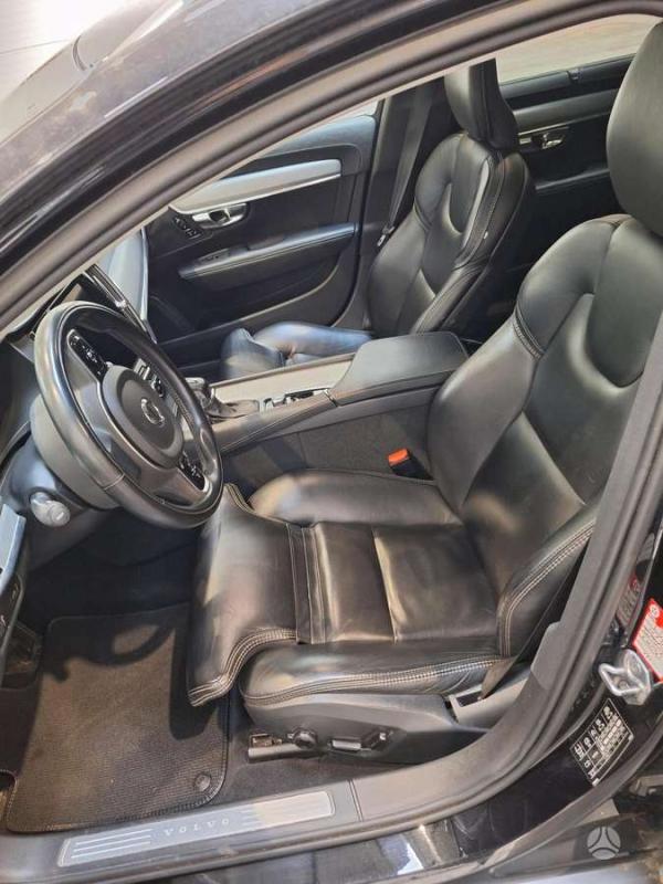 Melns Volvo V90 2020 Klaipėda, ar dzinēja tilpumu 1.97 L un nobraukumu 195 tūkst. km par 27000 €, foto 5 vietnē AUTOMOTO.COM.LV