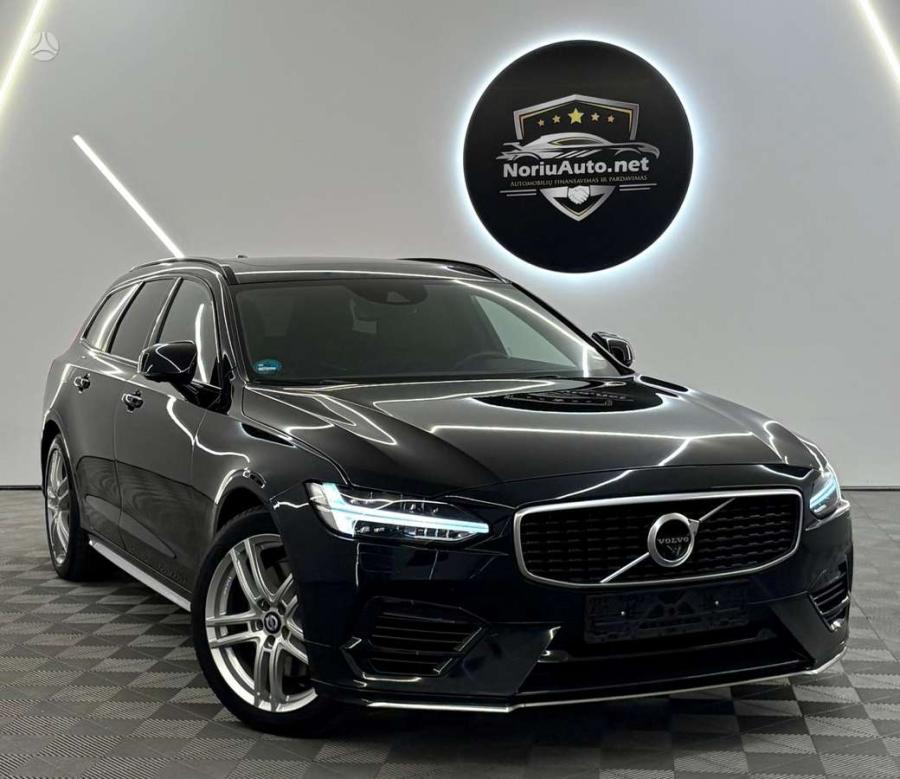Melns Volvo V90 2020 Marijampole, ar dzinēja tilpumu 1.97 L un nobraukumu 211 tūkst. km par 22500 €, foto 1 vietnē AUTOMOTO.COM.LV