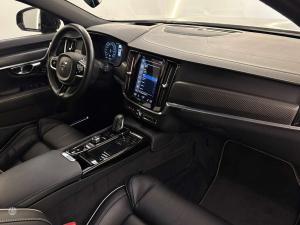 Melns Volvo V90 2020 Marijampole, ar dzinēja tilpumu 1.97 L un nobraukumu 211 tūkst. km par 22500 €, foto 21 vietnē AUTOMOTO.COM.LV