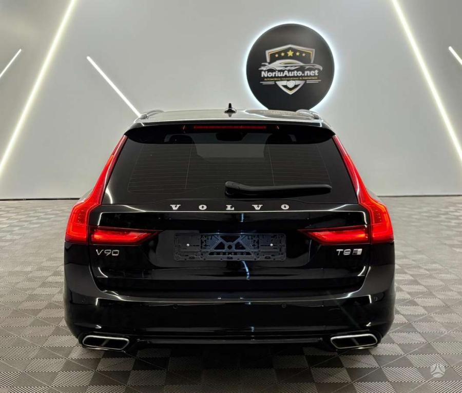 Melns Volvo V90 2020 Marijampole, ar dzinēja tilpumu 1.97 L un nobraukumu 211 tūkst. km par 22500 €, foto 34 vietnē AUTOMOTO.COM.LV